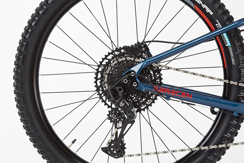 2020 Saracen Mantra LSL Elite Mountain Bike