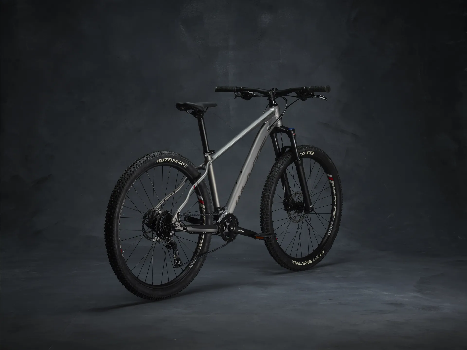 2021 Whyte 604 V2 Compact Hardtail Mountain Bike