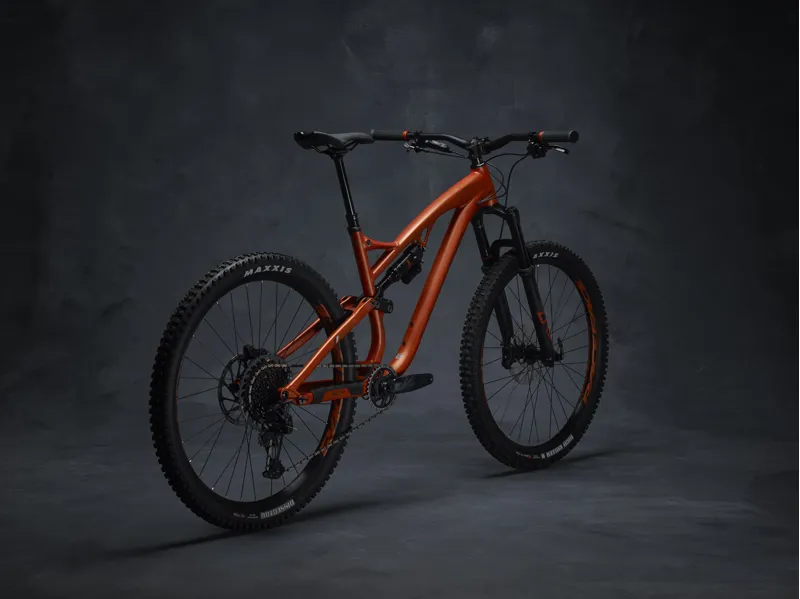 2022 Whyte T-160 RS V1 Trail Enduro Mountain Bike