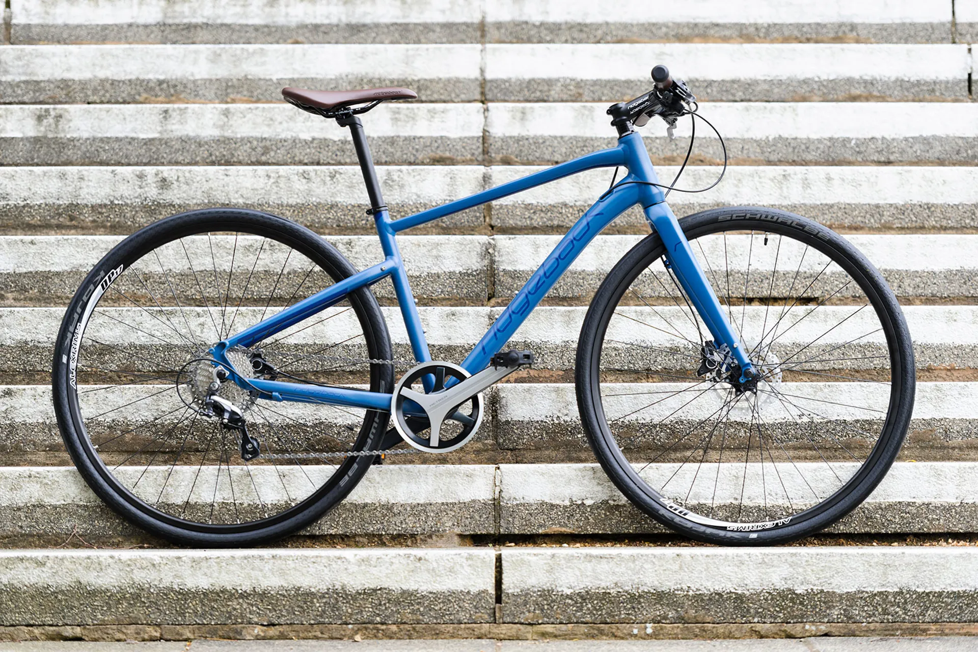 2018 Ridgeback Flight 04 Hybrid