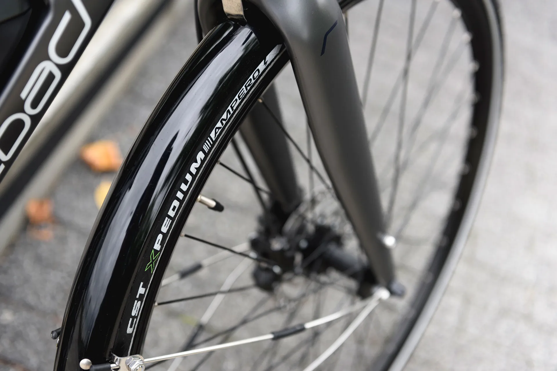 2019 Ridgeback Cyclone Mens Electric Bike